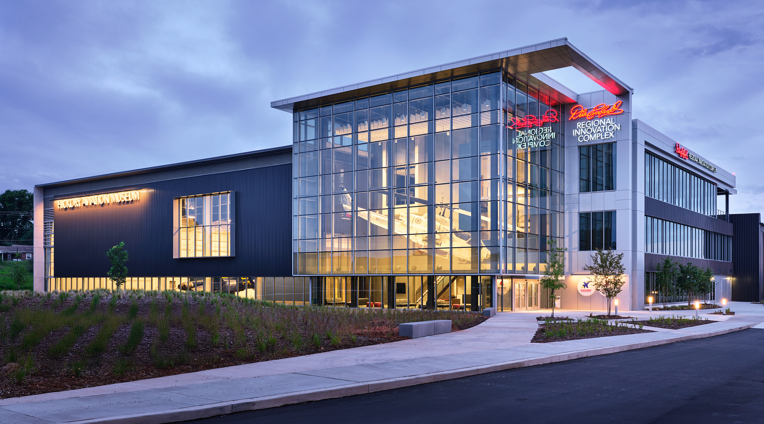 Hybrid - Custom Steel Buildings and Structures