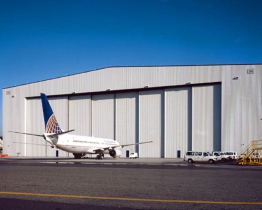 Continental Airlines Hangar #54 - Butler Manufacturing