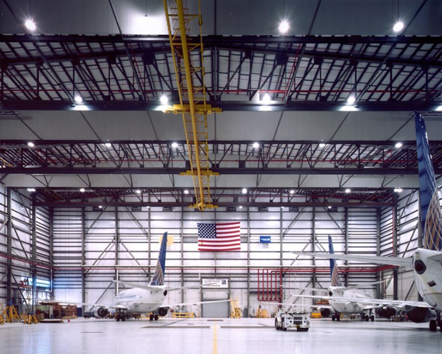 Continental Airlines Hangar #54 - Butler Manufacturing